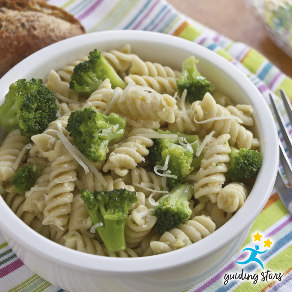 Easy Broccoli Pasta - Hannaford Snack Pals